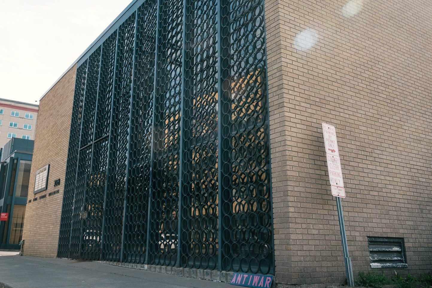 Why did a local attorney take the doors off a county-owned building ...