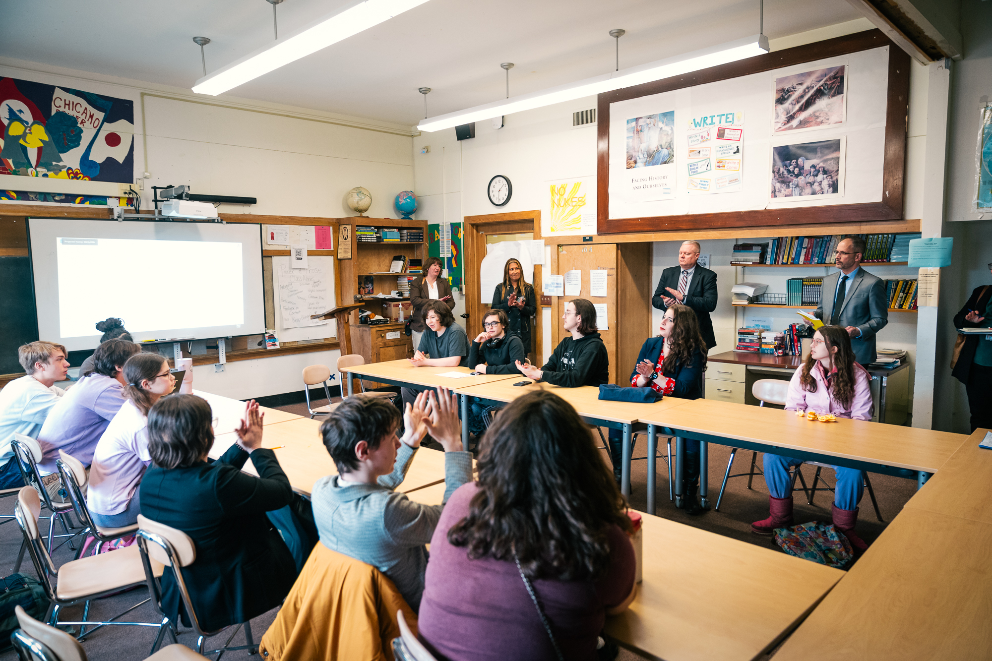 Teachers' union negotiations to be livestreamed in historic first - The ...